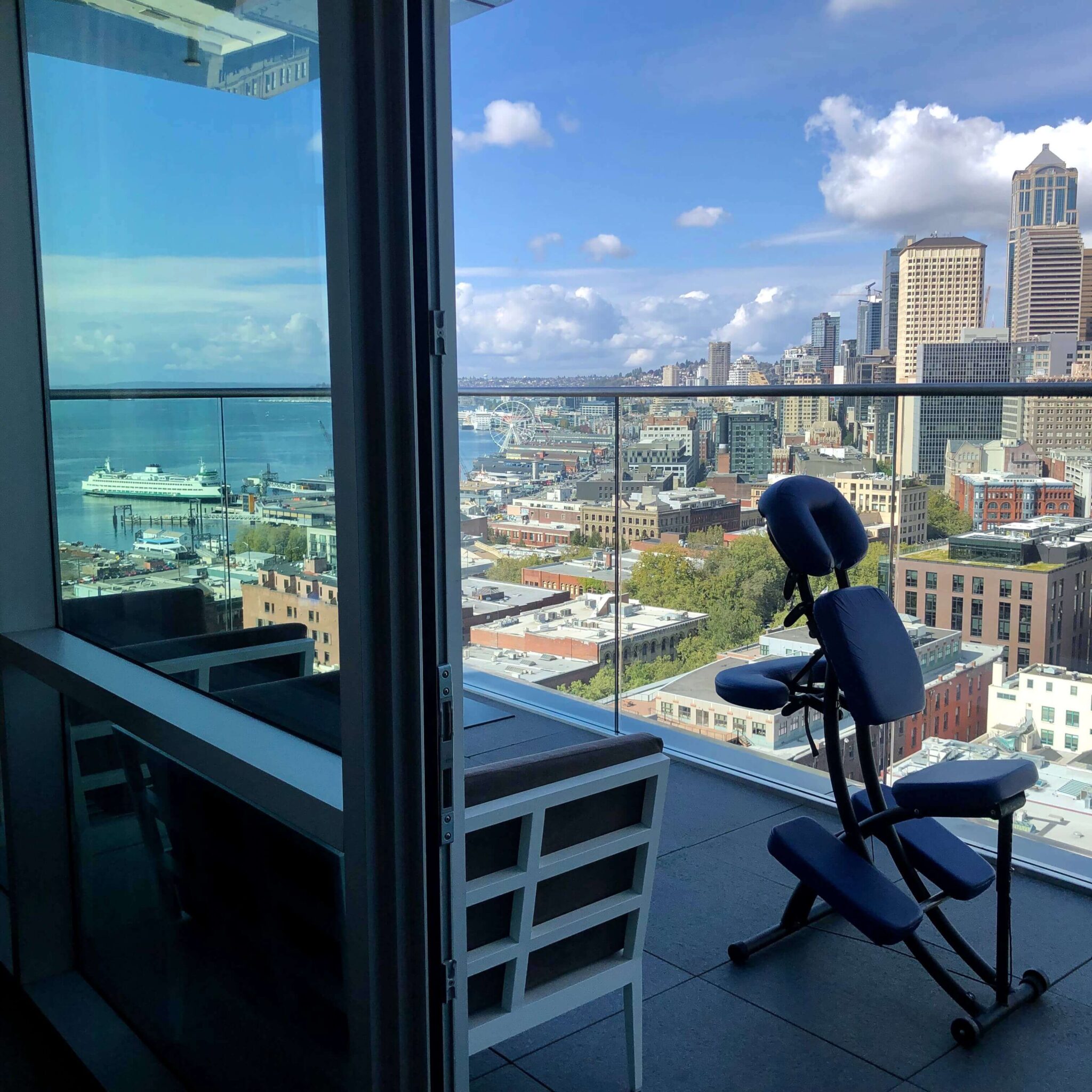 How to Plan a Successful Chair Massage Event at Your Office